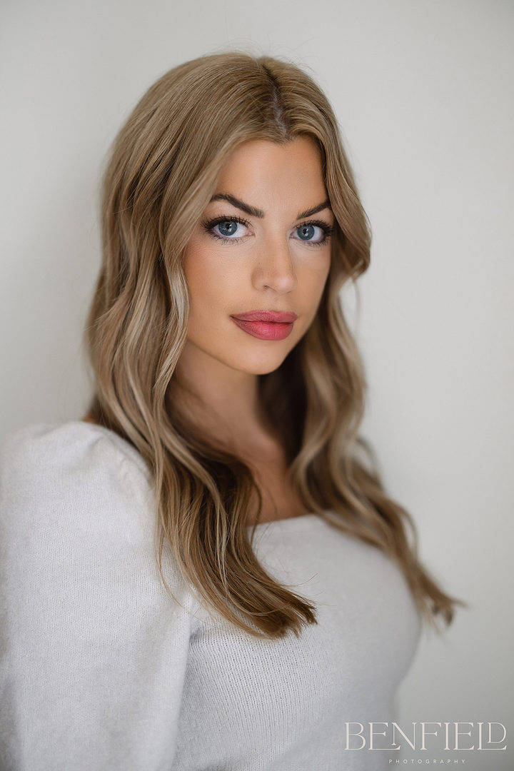 5 Reasons Why You Need New Headshots Benfield Photography Luxury