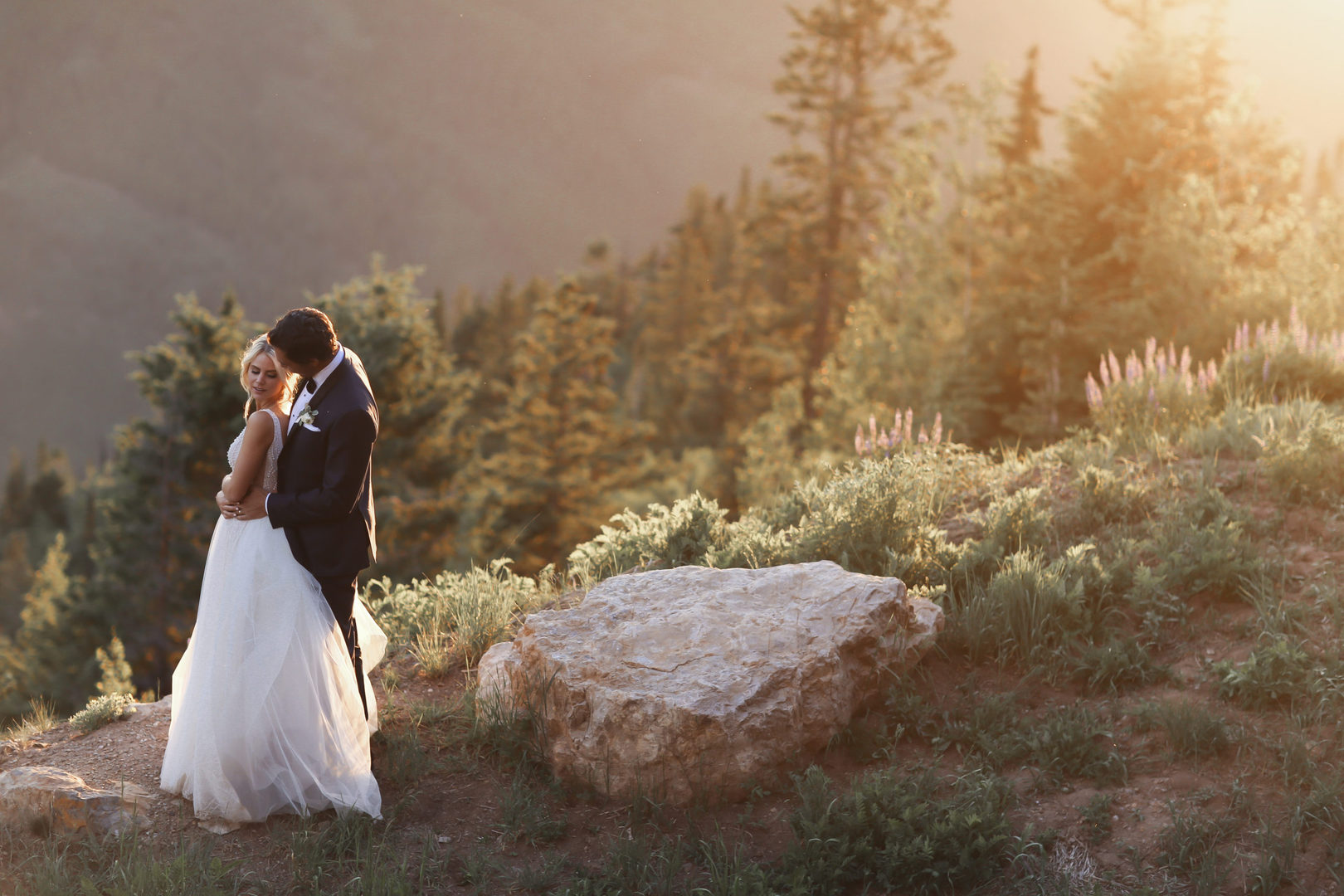 Aspen Mountain Wedding of Sam Bradford and Emma Lavy - Benfield ...